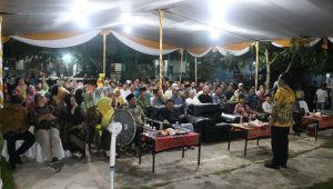 Silaturahmi dengan Masyarakat Perumahan Marcelia Batam, Ansar Paparkan ...